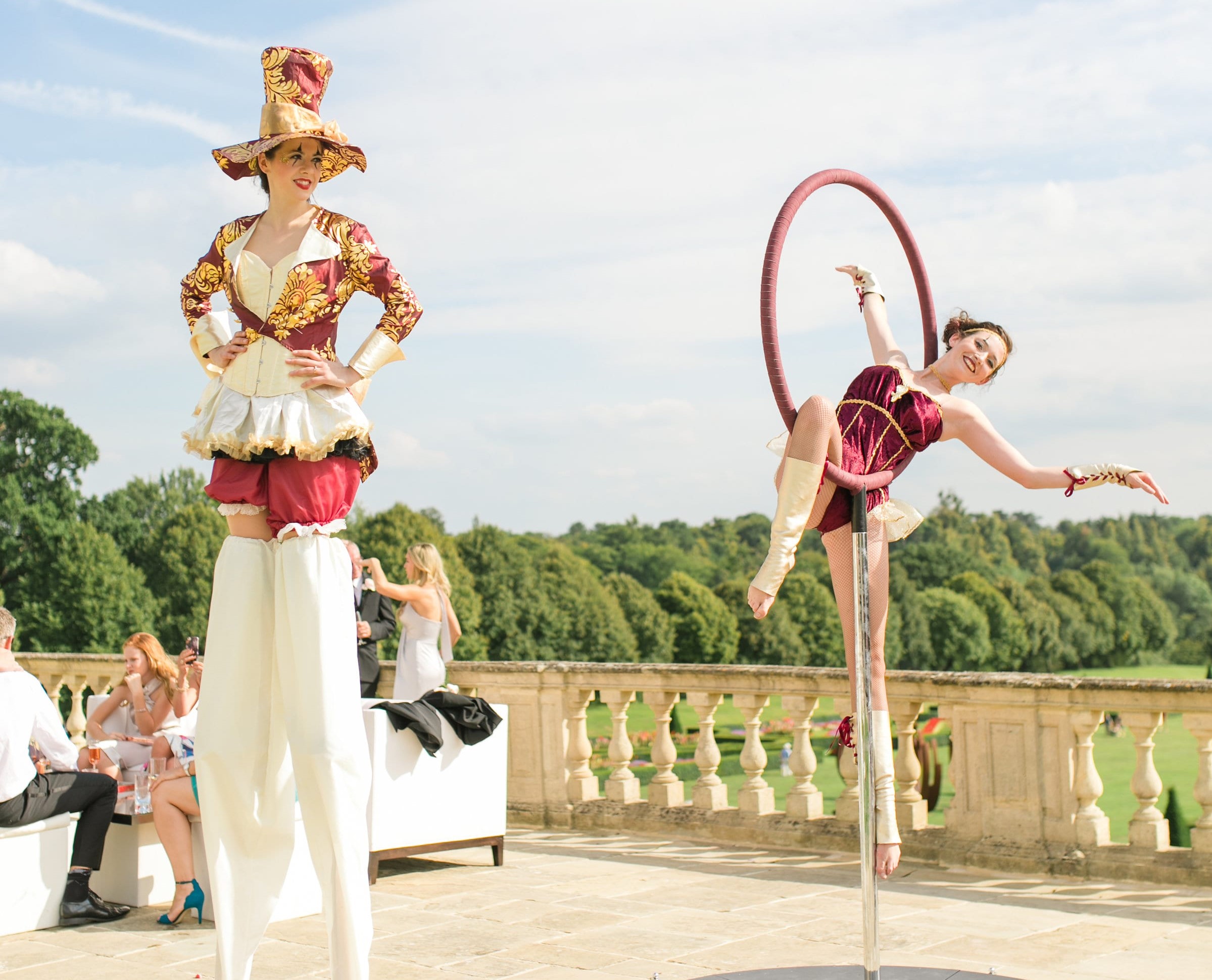 Vintage Circus Dancers - RubyLemon