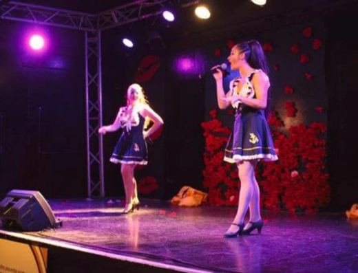 Vintage Musicals Performance - RubyLemon