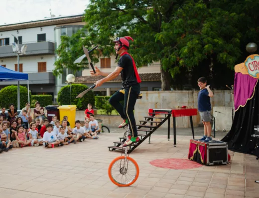 Comedy Circus Show - RubyLemon